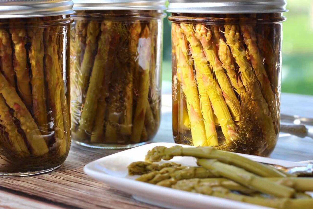 Pickled Asparagus – Old Cut Kitchen